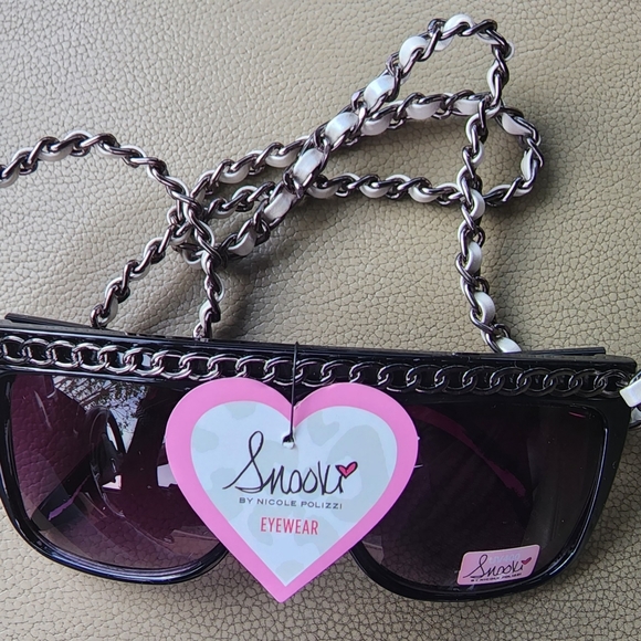 Snooki by Nicole Polizzi | Accessories | New Snooki By Nicole Polizzi ...